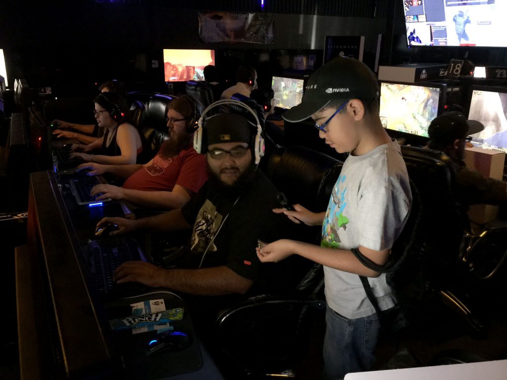 NetFragz – Premier SoCal eSports LAN Gaming Center Open 24/7/365!